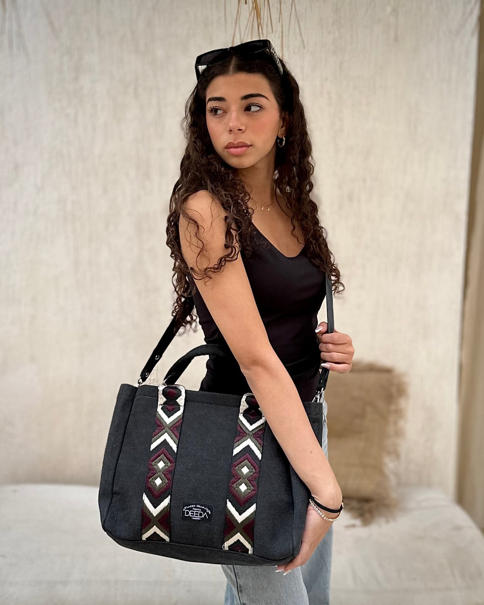 ZEINA TOTE BAG - BLACK – Deeda