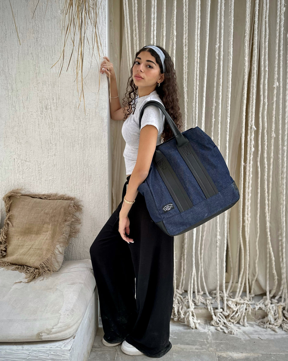 VIVA JEANS TOTE - BLACK – Deeda