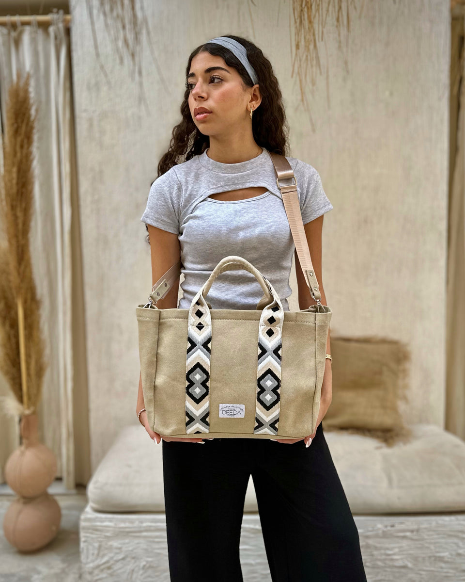 ZEINA TOTE BAG - BEIGE x BLACK – Deeda