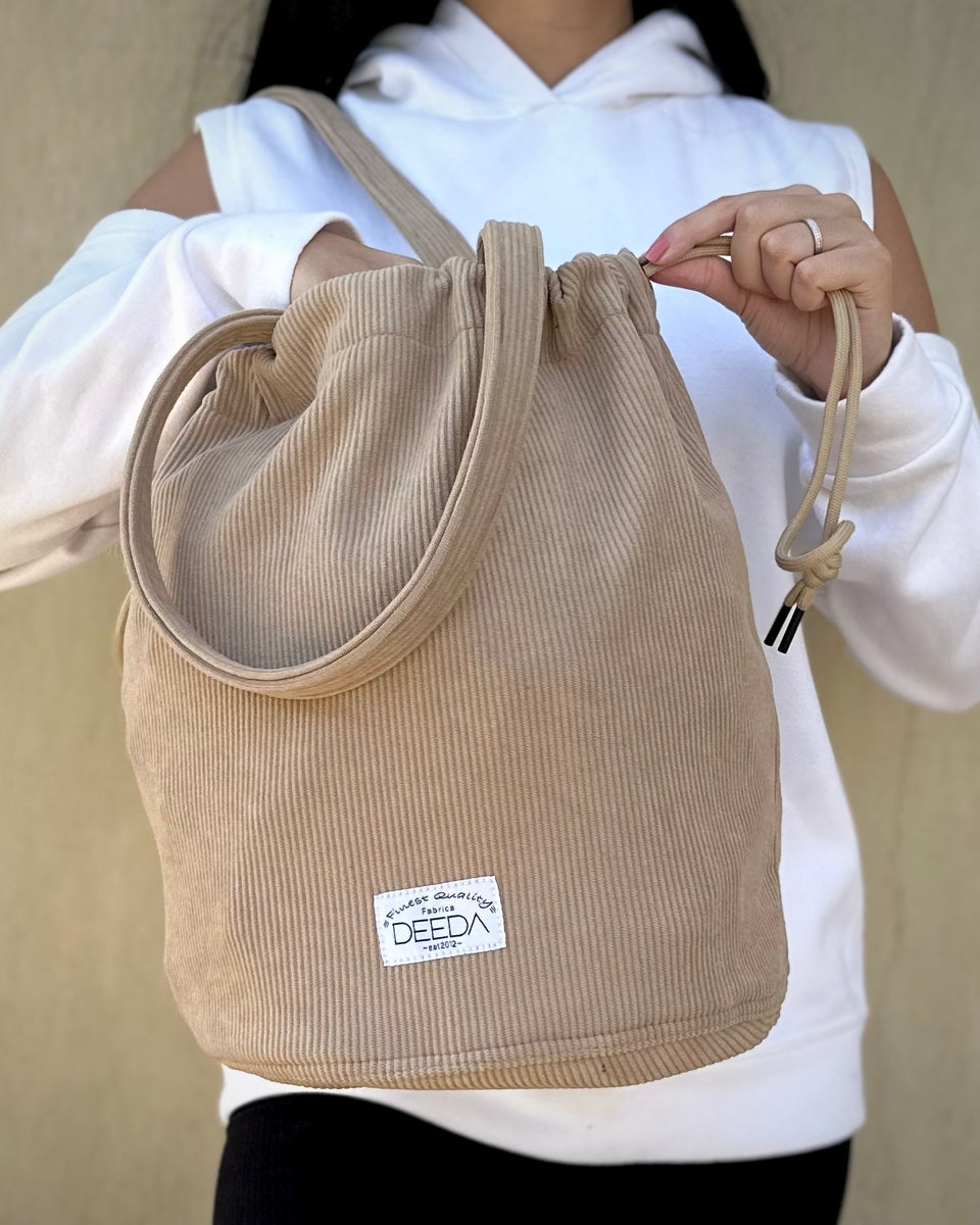 URBAN NOMAD CARRYALL - BEIGE – Deeda