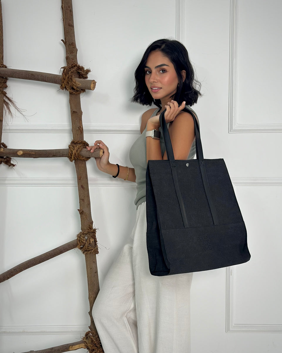 THE CARRYALL TOTE - BLACK – Deeda